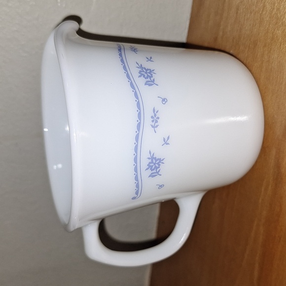 Pyrex | Dining | Vintage Pyrex Milk Glass Morning Blue Creamer | Poshmark